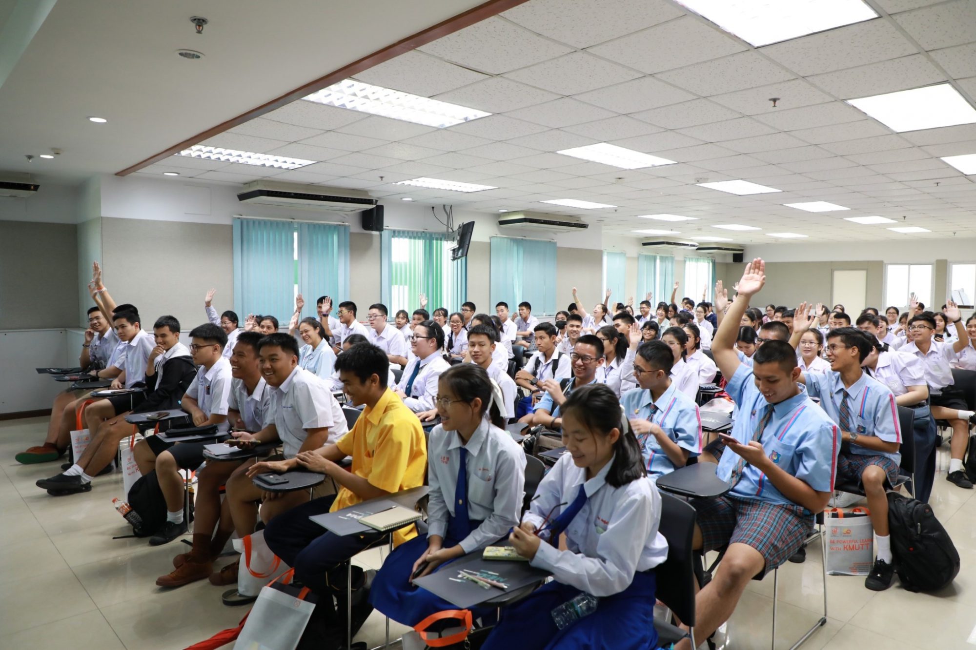 Tour KMUTT 2019 @ Media KMUTT - Creative Media KMUTTCreative Media KMUTT